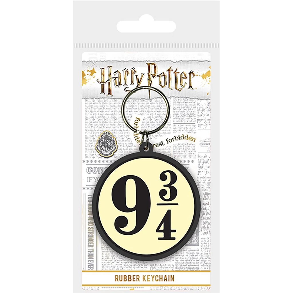 HARRY POTTER (9 AND THREE QUARTERS) RUBBER KEYCHA - The Gift Wholesaler